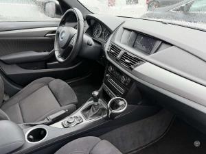 Balts BMW X1 2013 Utena, ar dzinēja tilpumu 2.00 L un nobraukumu 241 tūkst. km par 6900 €, foto 9 vietnē AUTOMOTO.COM.LV