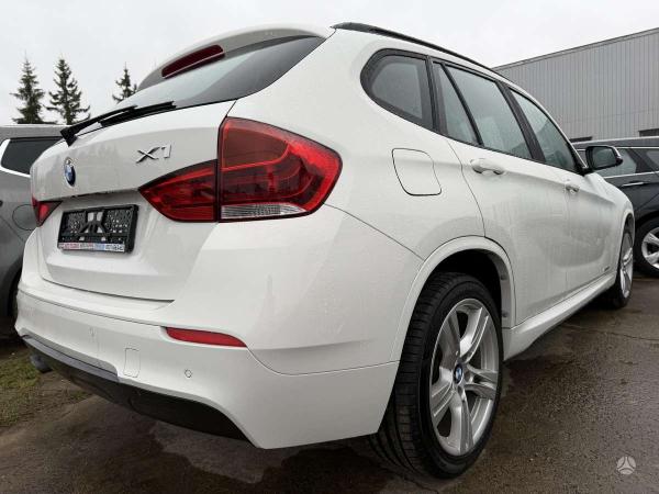 Balts BMW X1 2013 Utena, ar dzinēja tilpumu 2.00 L un nobraukumu 237 tūkst. km par 6850 €, foto 3 vietnē AUTOMOTO.COM.LV