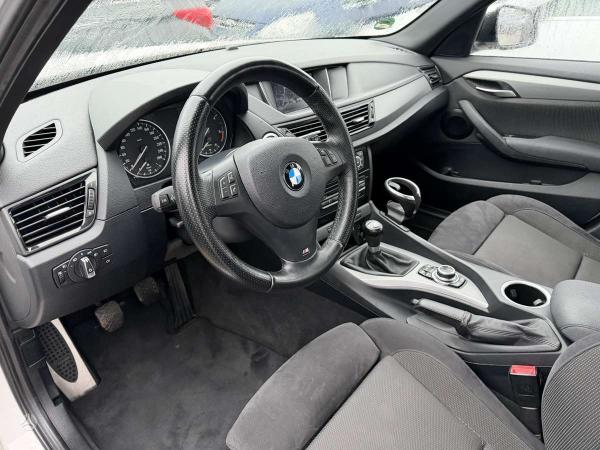 Balts BMW X1 2013 Utena, ar dzinēja tilpumu 2.00 L un nobraukumu 237 tūkst. km par 6850 €, foto 5 vietnē AUTOMOTO.COM.LV