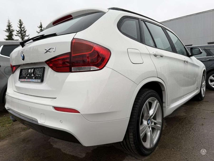 Balts BMW X1 2013 Utena, ar dzinēja tilpumu 2.00 L un nobraukumu 237 tūkst. km par 6850 €, foto 3 vietnē AUTOMOTO.COM.LV