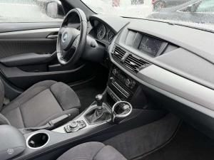 Balts BMW X1 2013 Utena, ar dzinēja tilpumu 2.00 L un nobraukumu 237 tūkst. km par 6850 €, foto 9 vietnē AUTOMOTO.COM.LV