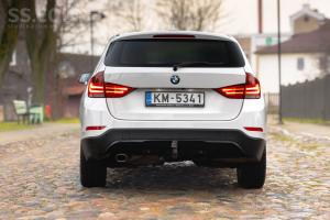 Balts BMW X1 2013 Rīga, ar dzinēja tilpumu 2.00 L un nobraukumu 291 tūkst. km par 10300 €, foto 6 vietnē AUTOMOTO.COM.LV