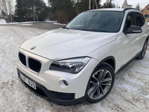 Balts BMW X1 2013 Kauņa, ar dzinēja tilpumu 2.00 L un nobraukumu 125 tūkst. km par 9200 €, foto 4 vietnē AUTOMOTO.COM.LV