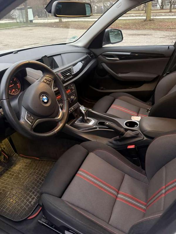 Balts BMW X1 2013 Marijampole, ar dzinēja tilpumu 2.00 L un nobraukumu 183 tūkst. km par 7200 €, foto 9 vietnē AUTOMOTO.COM.LV