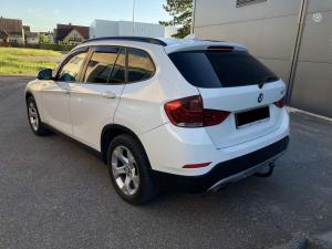 White BMW X1 2013 in Marijampole, with an engine capacity of 2.00 L and mileage of 298 thousand km for 6699 €, photo 8 on AUTOMOTO.COM.LV
