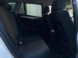 White BMW X1 2013 in Marijampole, with an engine capacity of 2.00 L and mileage of 298 thousand km for 6699 €, photo 21 on AUTOMOTO.COM.LV
