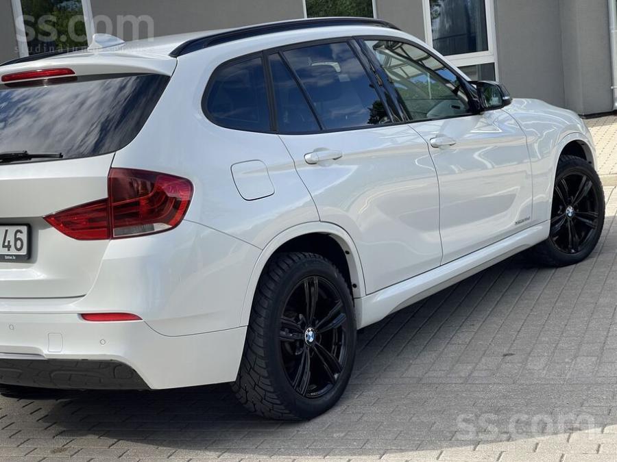 Balts BMW X1 2013 Jūrmala, ar dzinēja tilpumu 2.00 L un nobraukumu 0 tūkst. km par 9750 €, foto 9 vietnē AUTOMOTO.COM.LV