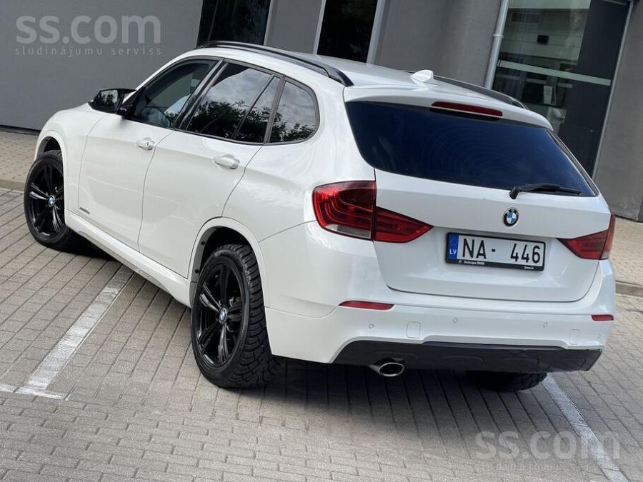 Balts BMW X1 2013 Jūrmala, ar dzinēja tilpumu 2.00 L un nobraukumu 0 tūkst. km par 9750 €, foto 19 vietnē AUTOMOTO.COM.LV