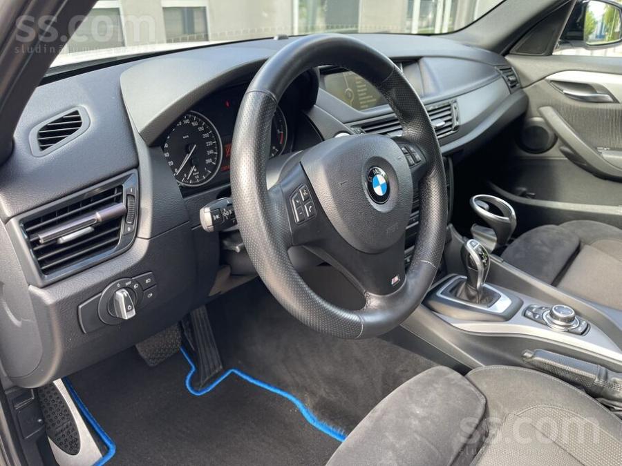 Balts BMW X1 2013 Jūrmala, ar dzinēja tilpumu 2.00 L un nobraukumu 0 tūkst. km par 9750 €, foto 22 vietnē AUTOMOTO.COM.LV
