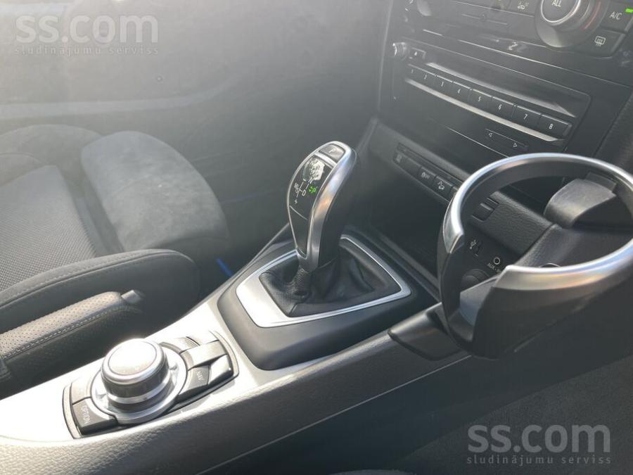Balts BMW X1 2013 Jūrmala, ar dzinēja tilpumu 2.00 L un nobraukumu 0 tūkst. km par 9750 €, foto 31 vietnē AUTOMOTO.COM.LV