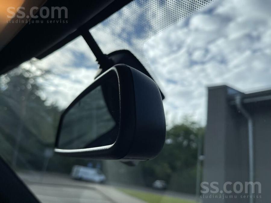 Balts BMW X1 2013 Jūrmala, ar dzinēja tilpumu 2.00 L un nobraukumu 0 tūkst. km par 9750 €, foto 33 vietnē AUTOMOTO.COM.LV