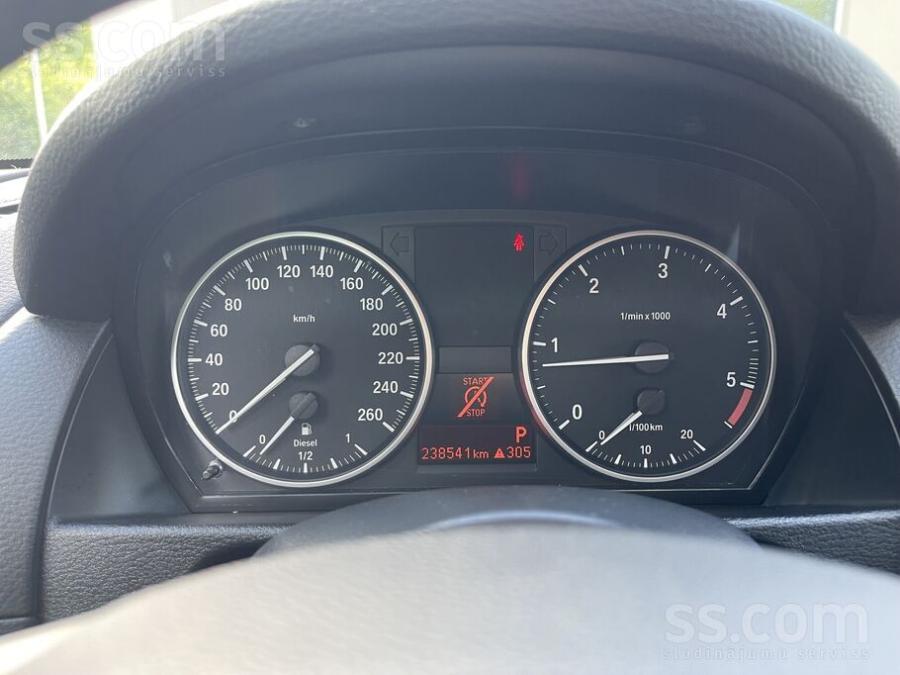 Balts BMW X1 2013 Jūrmala, ar dzinēja tilpumu 2.00 L un nobraukumu 0 tūkst. km par 9750 €, foto 35 vietnē AUTOMOTO.COM.LV