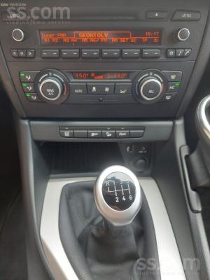 White BMW X1 2013 in Daugavpils, with an engine capacity of 2.00 L and mileage of 247 thousand km for 7150 €, photo 22 on AUTOMOTO.COM.LV