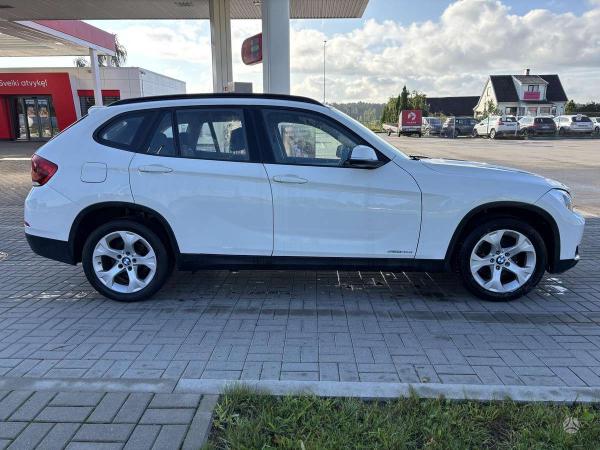 Balts BMW X1 2013 Tauragė, ar dzinēja tilpumu 2.00 L un nobraukumu 240 tūkst. km par 4900 €, foto 7 vietnē AUTOMOTO.COM.LV