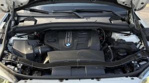 White BMW X1 2013 in Ukmerge, with an engine capacity of 2.00 L and mileage of 291 thousand km for 7300 €, photo 23 on AUTOMOTO.COM.LV