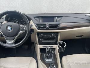 Balts BMW X1 2013 Rīga, ar dzinēja tilpumu 2.00 L un nobraukumu 228 tūkst. km par 8790 €, foto 20 vietnē AUTOMOTO.COM.LV