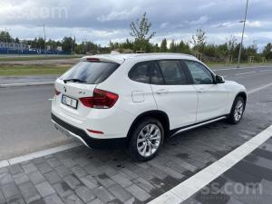 Balts BMW X1 2013 Rīga, ar dzinēja tilpumu 2.00 L un nobraukumu 228 tūkst. km par 8790 €, foto 9 vietnē AUTOMOTO.COM.LV