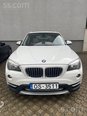 Balts BMW X1 2013 Rīga, ar dzinēja tilpumu 2.00 L un nobraukumu 228 tūkst. km par 8790 €, foto 31 vietnē AUTOMOTO.COM.LV