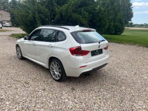 White BMW X1 2013 in Vilnius, with an engine capacity of 3.00 L and mileage of 130 thousand km for 8300 €, photo 8 on AUTOMOTO.COM.LV