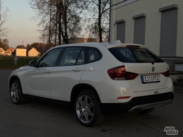Balts BMW X1 2013 Rokiškis, ar dzinēja tilpumu 2.00 L un nobraukumu 302 tūkst. km par 5350 €, foto 4 vietnē AUTOMOTO.COM.LV