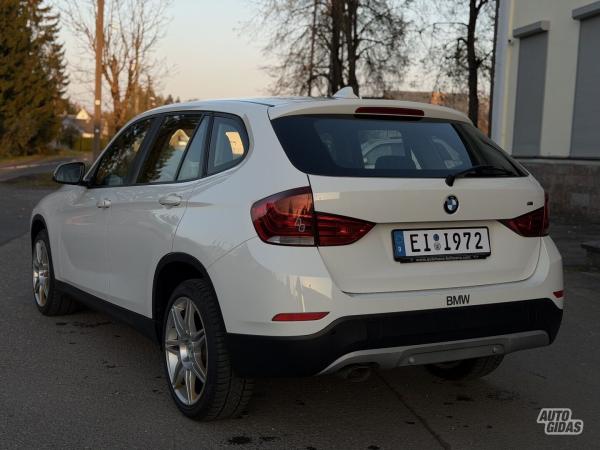 Balts BMW X1 2013 Rokiškis, ar dzinēja tilpumu 2.00 L un nobraukumu 302 tūkst. km par 5350 €, foto 5 vietnē AUTOMOTO.COM.LV