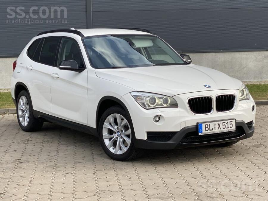 White BMW X1 2014 in Riga, with an engine capacity of 2.00 L and mileage of 176 thousand km for 9990 €, photo 4 on AUTOMOTO.COM.LV