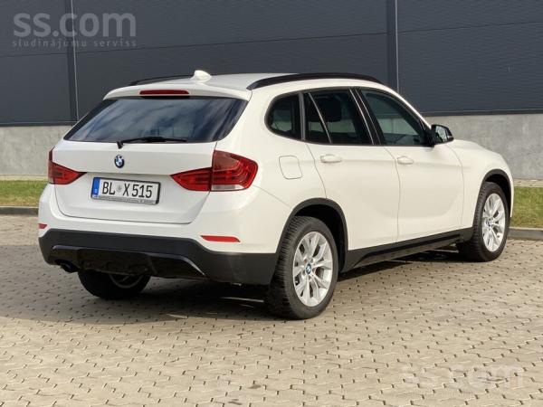 Balts BMW X1 2014 Rīga, ar dzinēja tilpumu 2.00 L un nobraukumu 176 tūkst. km par 9990 €, foto 6 vietnē AUTOMOTO.COM.LV