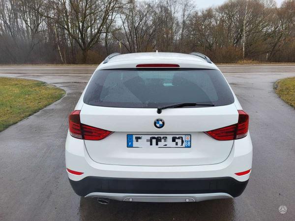 Balts BMW X1 2014 Tauragė, ar dzinēja tilpumu 2.00 L un nobraukumu 246 tūkst. km par 7900 €, foto 4 vietnē AUTOMOTO.COM.LV
