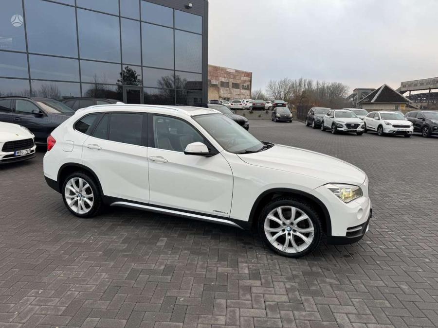 Balts BMW X1 2014 Telšiai, ar dzinēja tilpumu 2.00 L un nobraukumu 258 tūkst. km par 8300 €, foto 8 vietnē AUTOMOTO.COM.LV