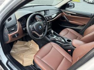 Balts BMW X1 2014 Telšiai, ar dzinēja tilpumu 2.00 L un nobraukumu 258 tūkst. km par 8300 €, foto 16 vietnē AUTOMOTO.COM.LV