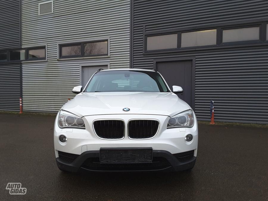 White BMW X1 2014 in Kretinga, with an engine capacity of 2.00 L and mileage of 164 thousand km for 6350 €, photo 1 on AUTOMOTO.COM.LV