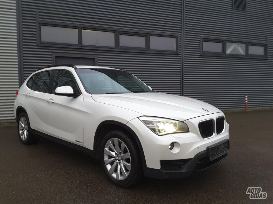 White BMW X1 2014 in Kretinga, with an engine capacity of 2.00 L and mileage of 164 thousand km for 6350 €, photo 3 on AUTOMOTO.COM.LV
