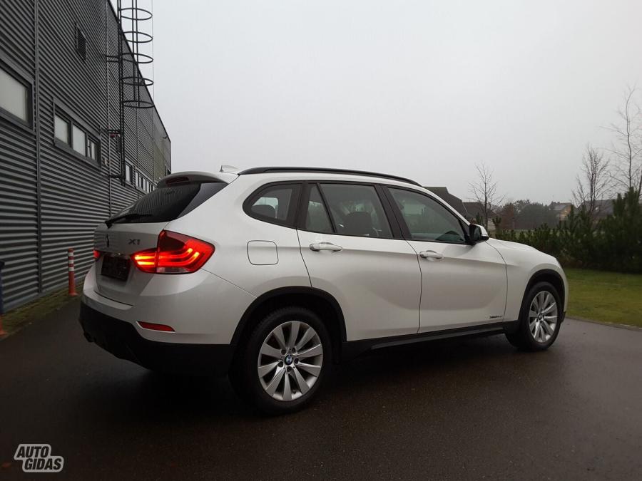 White BMW X1 2014 in Kretinga, with an engine capacity of 2.00 L and mileage of 164 thousand km for 6350 €, photo 5 on AUTOMOTO.COM.LV