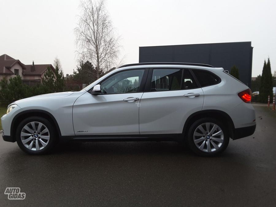 Balts BMW X1 2014 Kretinga, ar dzinēja tilpumu 2.00 L un nobraukumu 164 tūkst. km par 8000 €, foto 5 vietnē AUTOMOTO.COM.LV