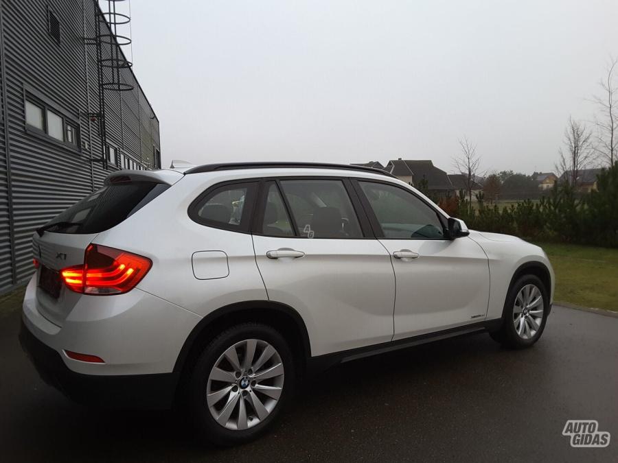 Balts BMW X1 2014 Kretinga, ar dzinēja tilpumu 2.00 L un nobraukumu 164 tūkst. km par 8000 €, foto 10 vietnē AUTOMOTO.COM.LV