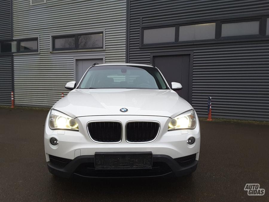 Balts BMW X1 2014 Kretinga, ar dzinēja tilpumu 2.00 L un nobraukumu 164 tūkst. km par 8000 €, foto 14 vietnē AUTOMOTO.COM.LV