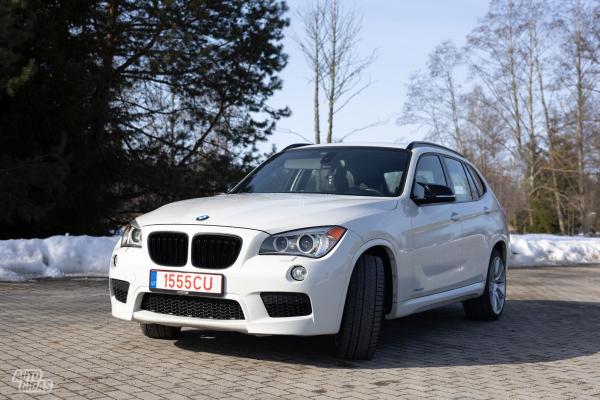 Balts BMW X1 2014 Biržai, ar dzinēja tilpumu 3.00 L un nobraukumu 129 tūkst. km par 11000 €, foto 1 vietnē AUTOMOTO.COM.LV