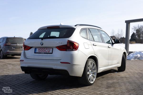 Balts BMW X1 2014 Biržai, ar dzinēja tilpumu 3.00 L un nobraukumu 129 tūkst. km par 11000 €, foto 3 vietnē AUTOMOTO.COM.LV