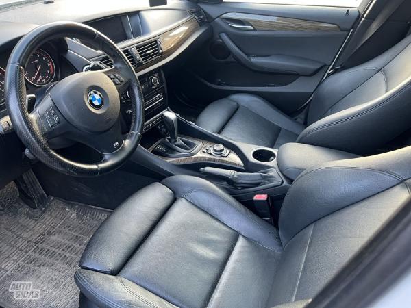 Balts BMW X1 2014 Biržai, ar dzinēja tilpumu 3.00 L un nobraukumu 129 tūkst. km par 11000 €, foto 6 vietnē AUTOMOTO.COM.LV
