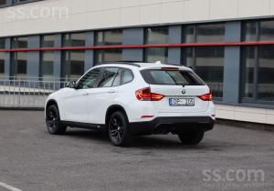 White BMW X1 2014 in Riga, with an engine capacity of 2.00 L and mileage of 181 thousand km for 9980 €, photo 5 on AUTOMOTO.COM.LV