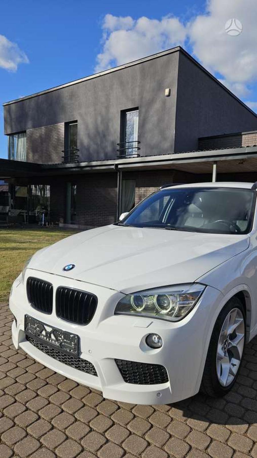 Balts BMW X1 2014 Radviliškis, ar dzinēja tilpumu 2.00 L un nobraukumu 223 tūkst. km par 8700 €, foto 14 vietnē AUTOMOTO.COM.LV