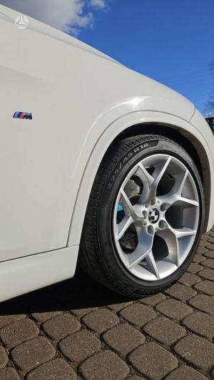 Balts BMW X1 2014 Radviliškis, ar dzinēja tilpumu 2.00 L un nobraukumu 223 tūkst. km par 8700 €, foto 20 vietnē AUTOMOTO.COM.LV