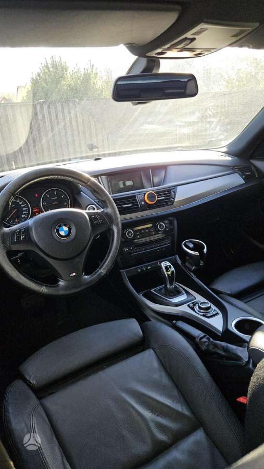 Balts BMW X1 2014 Radviliškis, ar dzinēja tilpumu 2.00 L un nobraukumu 223 tūkst. km par 8700 €, foto 22 vietnē AUTOMOTO.COM.LV
