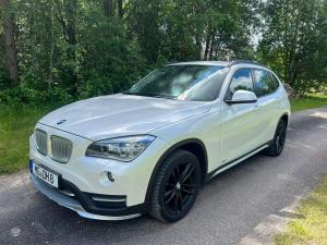 White BMW X1 2014 in Utena, with an engine capacity of 2.00 L and mileage of 233 thousand km for 7200 €, photo 3 on AUTOMOTO.COM.LV