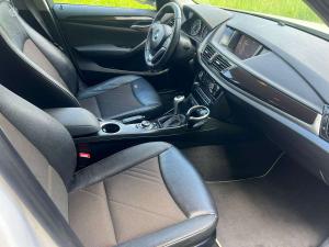 White BMW X1 2014 in Utena, with an engine capacity of 2.00 L and mileage of 233 thousand km for 7200 €, photo 11 on AUTOMOTO.COM.LV
