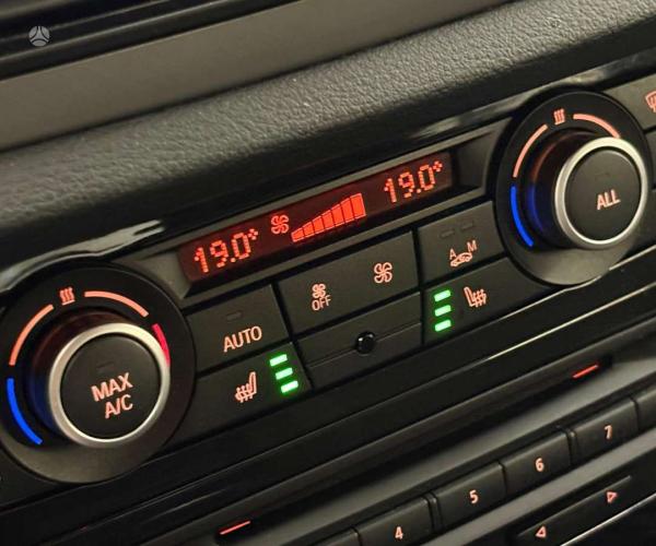 Balts BMW X1 2014 Marijampole, ar dzinēja tilpumu 2.00 L un nobraukumu 237 tūkst. km par 8650 €, foto 3 vietnē AUTOMOTO.COM.LV
