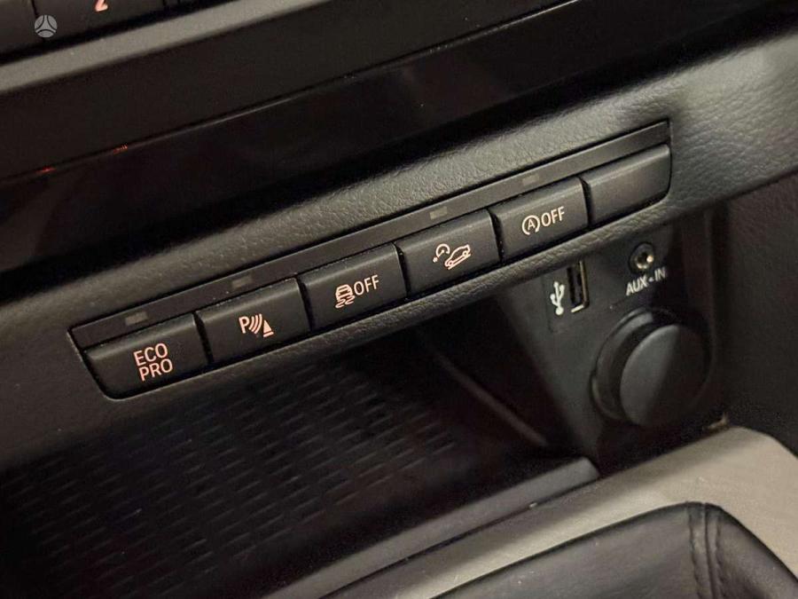 Balts BMW X1 2014 Marijampole, ar dzinēja tilpumu 2.00 L un nobraukumu 237 tūkst. km par 8650 €, foto 6 vietnē AUTOMOTO.COM.LV