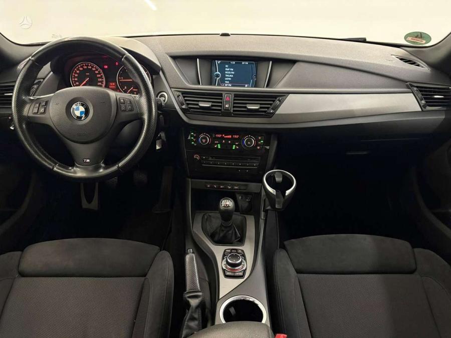 Balts BMW X1 2014 Marijampole, ar dzinēja tilpumu 2.00 L un nobraukumu 237 tūkst. km par 8650 €, foto 8 vietnē AUTOMOTO.COM.LV