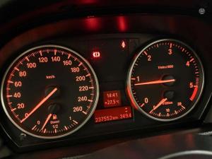 Balts BMW X1 2014 Marijampole, ar dzinēja tilpumu 2.00 L un nobraukumu 237 tūkst. km par 8650 €, foto 18 vietnē AUTOMOTO.COM.LV