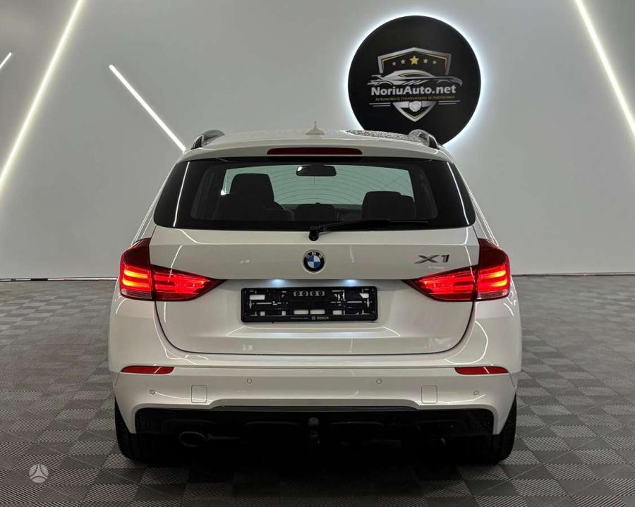 Balts BMW X1 2014 Marijampole, ar dzinēja tilpumu 2.00 L un nobraukumu 237 tūkst. km par 8650 €, foto 30 vietnē AUTOMOTO.COM.LV
